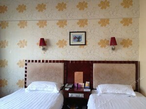 Boteng Hotel (Zhejiang Province, Ningbo City, Ningbo Station), otel  Ningbo'dan