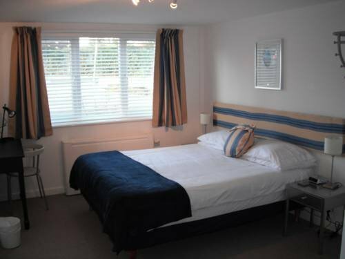 Otel Basingstoke Lodge, Basingstoke, foto
