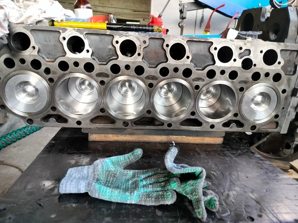 Otomobil servisi Спецсервис, Aksay, foto