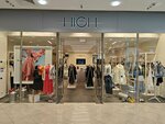 High (Kiyevskogo Vokzala Square No:2), giyim mağazası  Moskova'dan