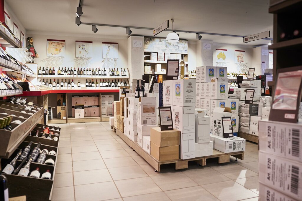 Şarap ve içki toptan satışları Jacques’ Wein-Depot Saarbrücken-St. Johann, Saarland, foto