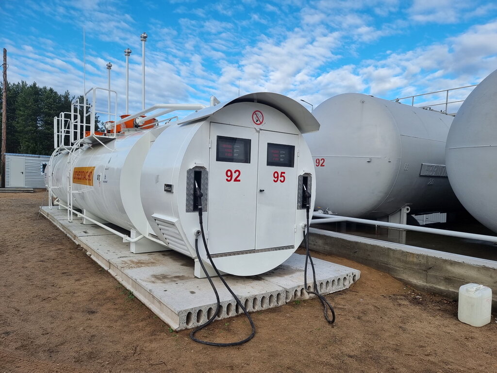 Benzin istasyonu БТК, Krasnoyarski krayı, foto