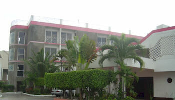 Otel Olympia Crown Hotel, Kingston, foto