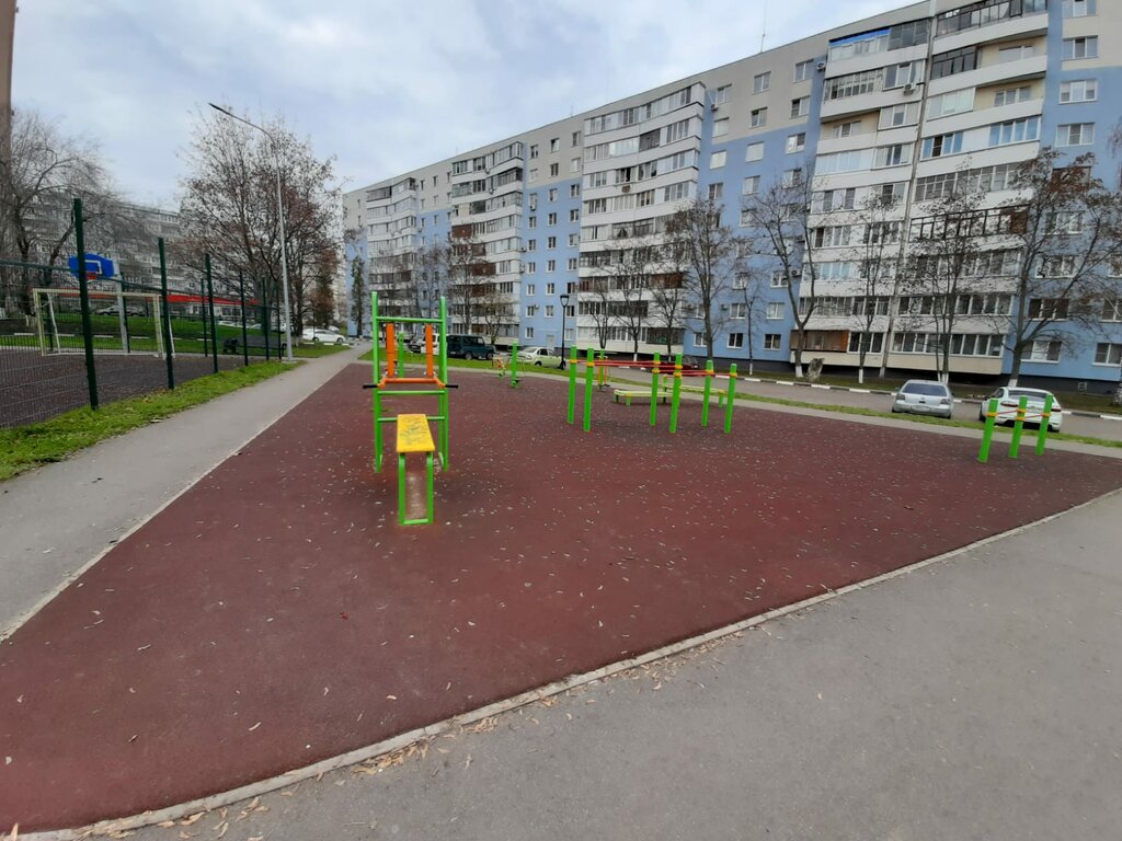 Spor alanı Sports ground, Stariy Oskol, foto