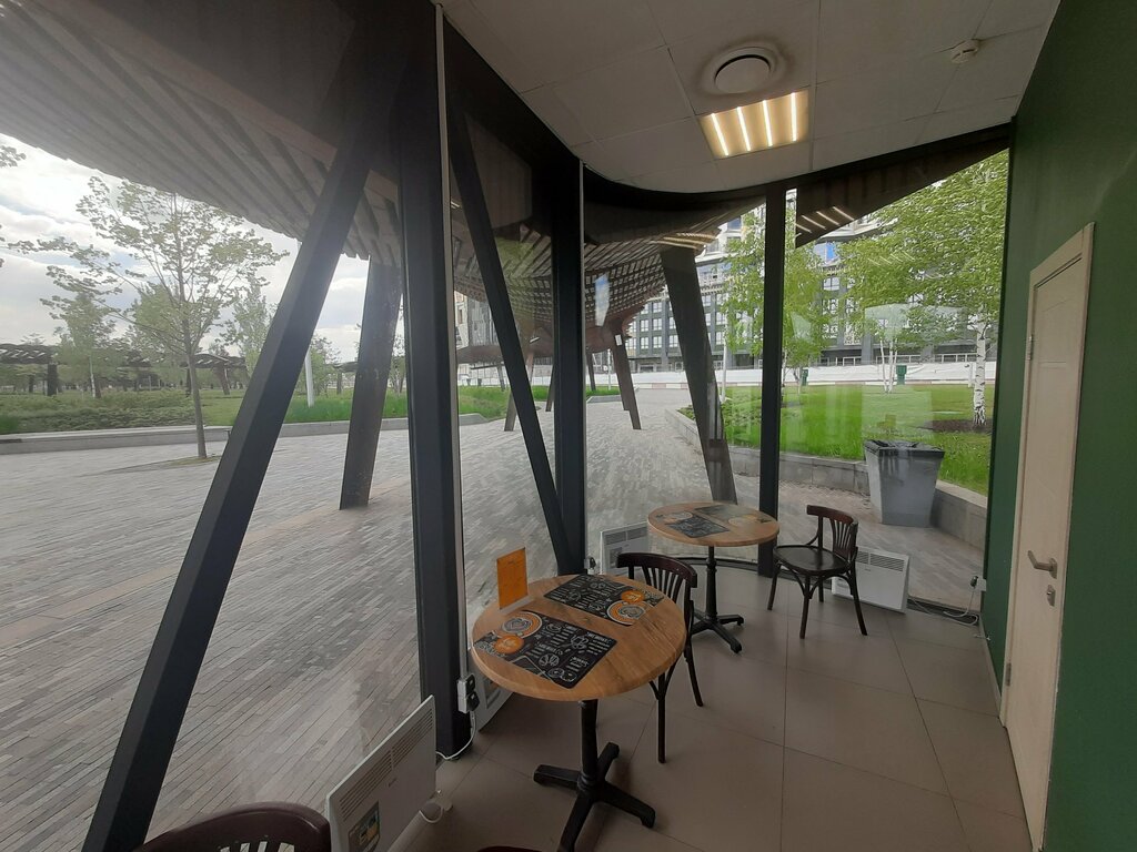 Kafe Di villaggio, Moskova, foto