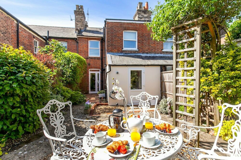 Otel No. 79 Tower Street, İngiltere, foto