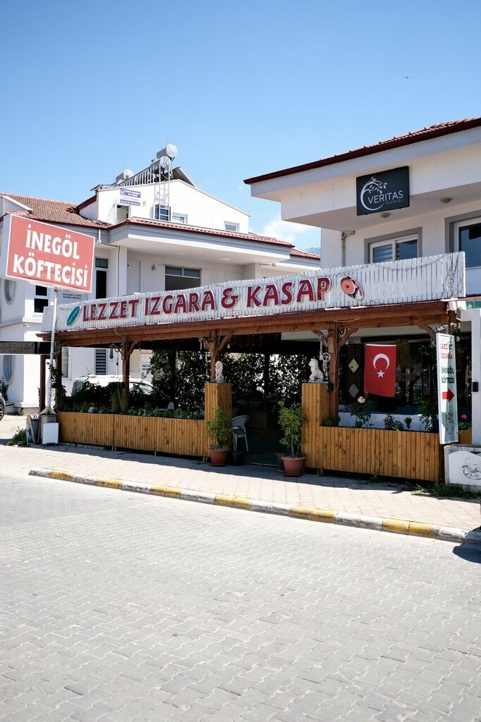 Restoran Lezzet Izgara Köfte Kebap Fethiye, Fethiye, foto