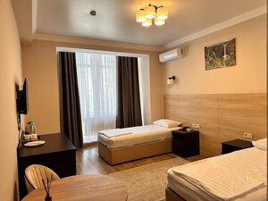 Fenix (ulitsa Kobyakova No:24Б), otel  Derbent'ten