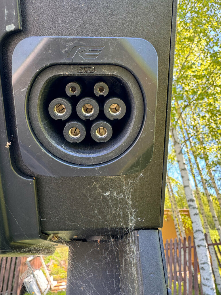 Elektrikli oto şarj istasyonları E-Way, Tverskaya oblastı, foto