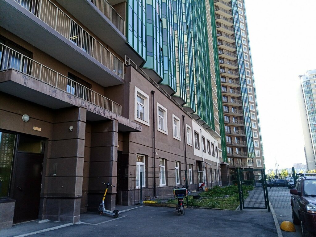 Konut servisleri kuruluşları Управляющая компания Гринлэнд, Murino, foto