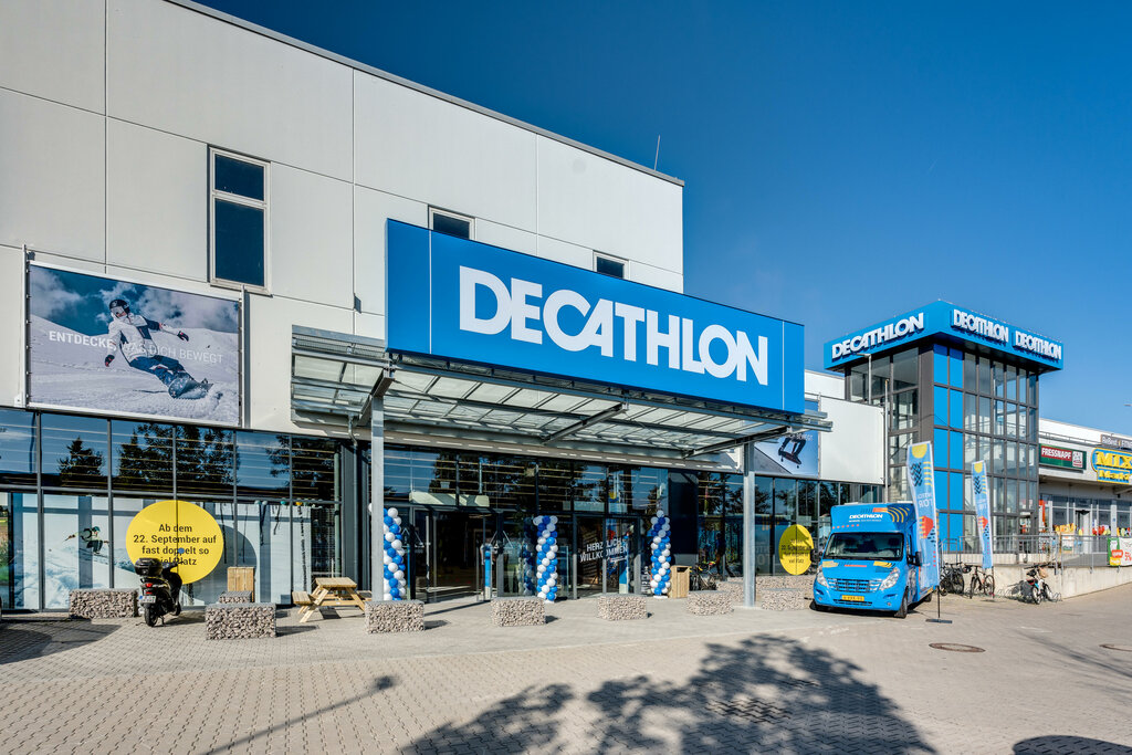 Fitness ve spor ekipmanı firmaları Decathlon Regensburg, Regensburg, foto