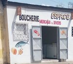 Mercado & Divers (Brazzaville, Commune de Bacongo, Avenue des Trois Francs), balık ve deniz ürünleri  Brazzaville'den