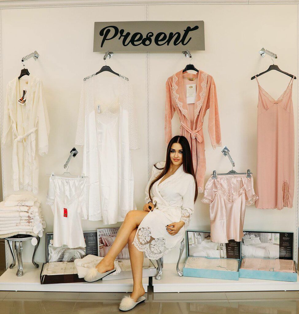 Ev tekstili toptancıları Present, Simferopol (Akmescit), foto