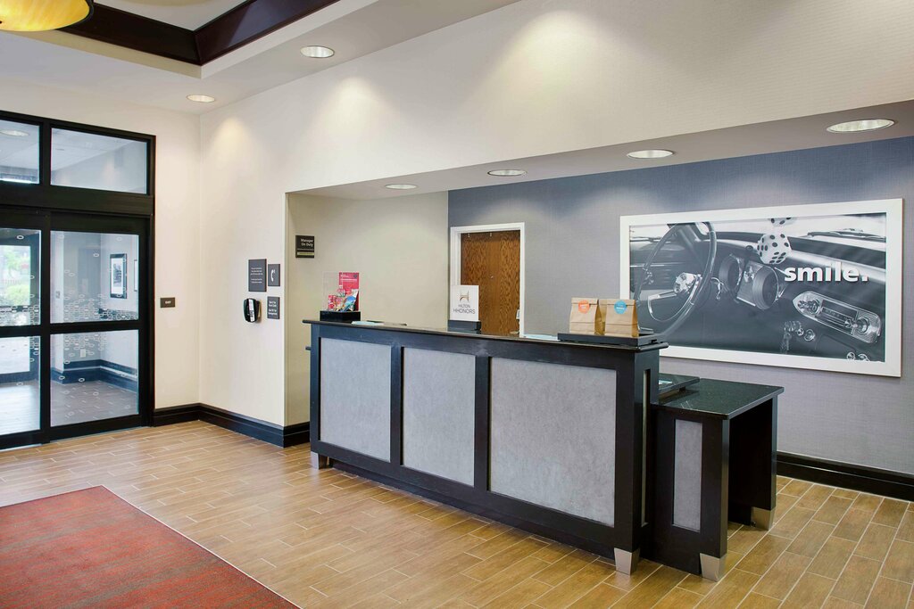 Otel Hampton Inn Garden City, New York Eyaleti, foto