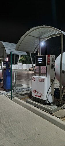 Benzin istasyonu RedPetrol, Kırım Cumhuriyeti, foto