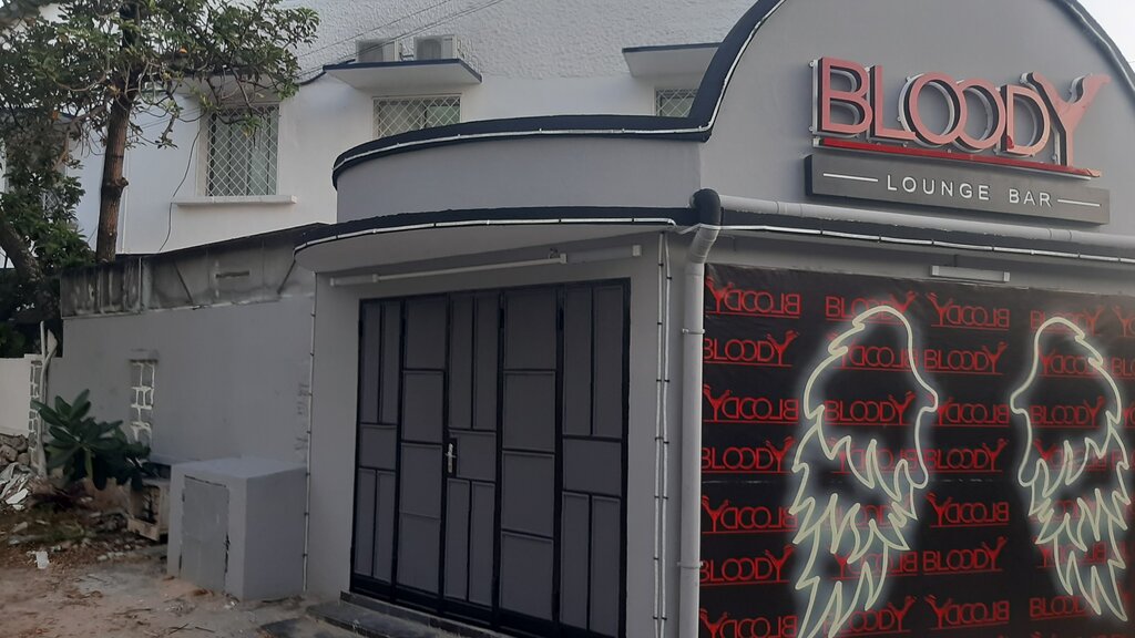 Bar Bloody, Brazzaville, foto