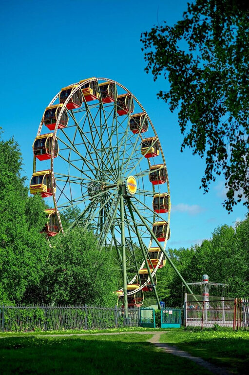 Atraksiyon Attraktsion, Nijnekamsk (Tüben Kama), foto