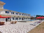 Guest House Afrodita (Молодёжная улица No:12, посёлок городского типа Заозёрное), otel  Kırım Cumhuriyeti'nden