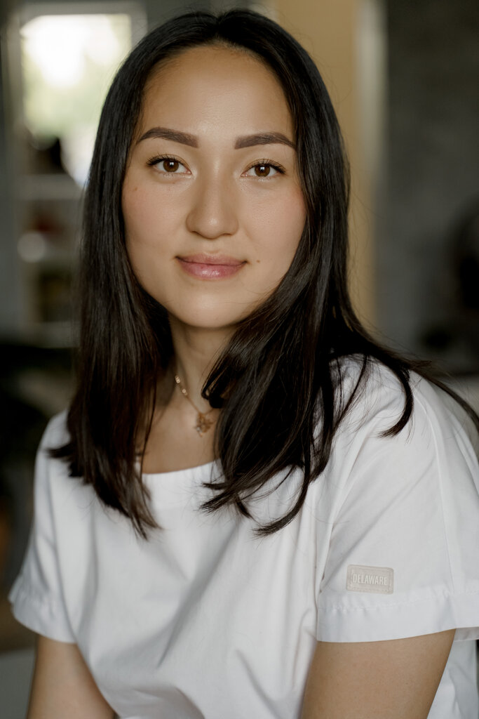 Kemik hastalıkları doktoru Osteopath Victoria Chzhan, Murino, foto