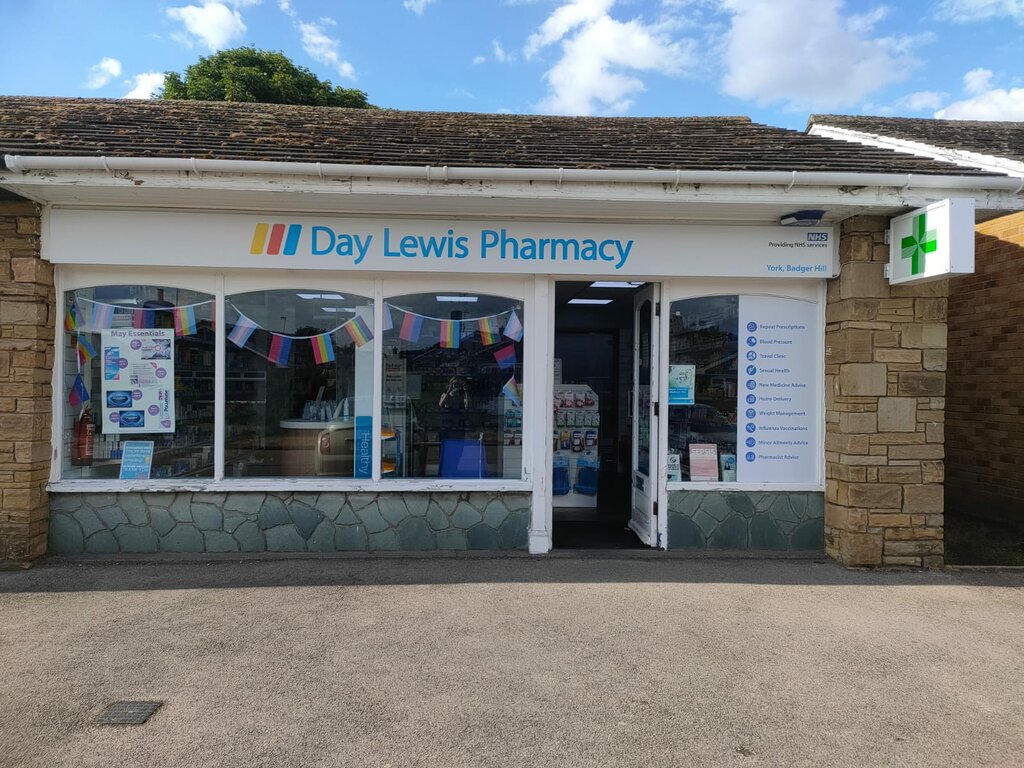 Eczaneler Day Lewis Pharmacy Badger Hill, York, foto