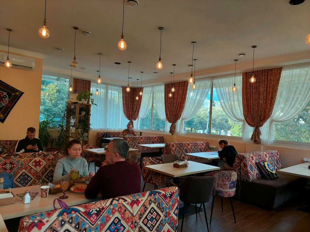 Restoran Chaihona Vachach, Yalta, foto