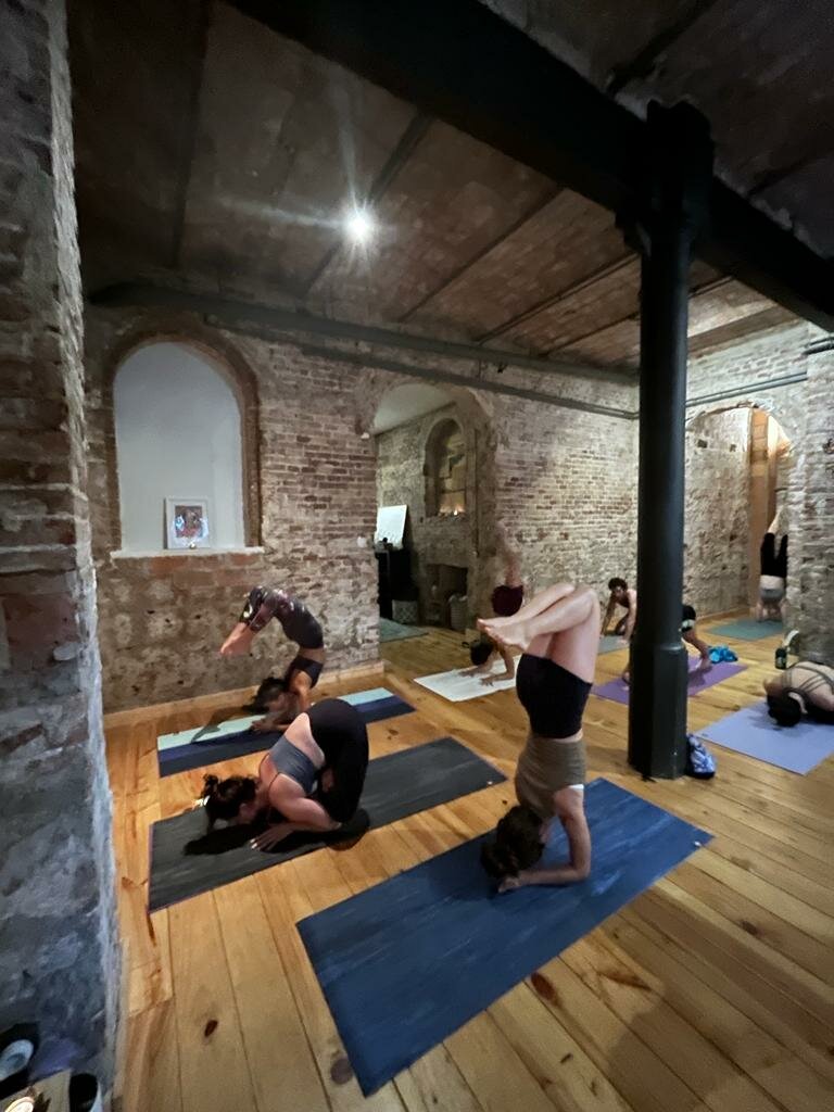 Yoga stüdyosu Soma Yoga Barcelona, Barselona, foto