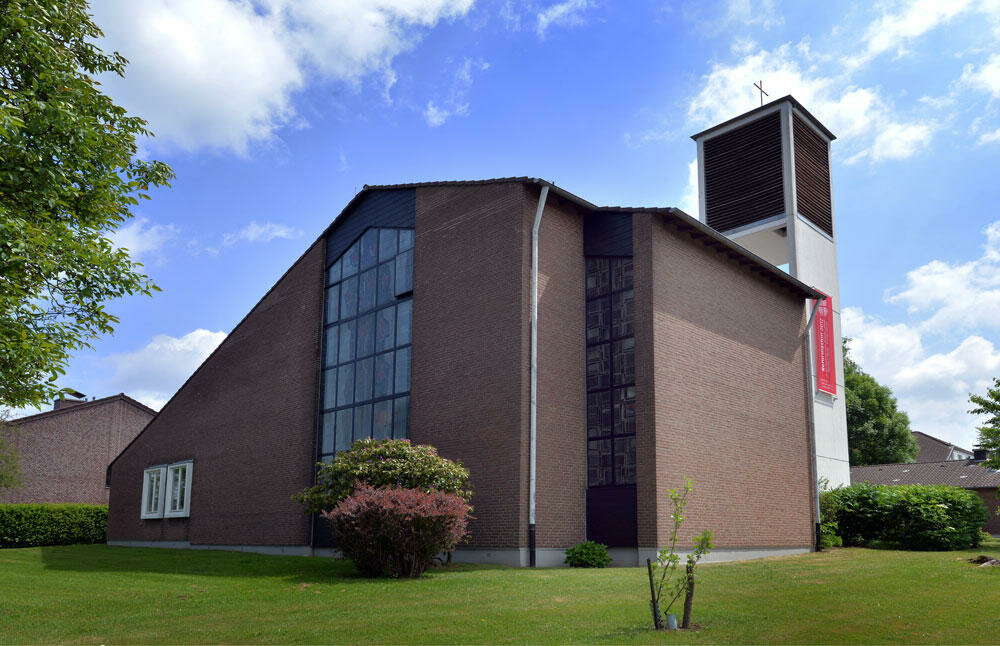 Dini dernekler Versöhnungskirche Eilendorf - Evangelische Kirchengemeinde Aachen, Aachen, foto