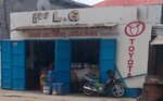 Ets L. G Vente Des Pièces Détachées (Brazzaville, Commune de Bacongo, Avenue des Trois Francs), oto aksesuarları  Brazzaville'den