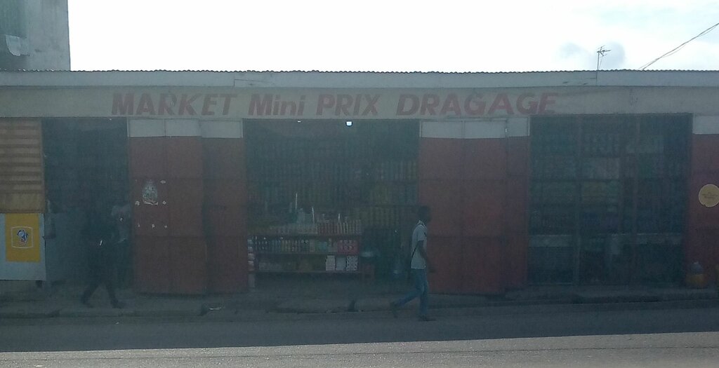 Pazarlar ve çarşılar Min prix dragage, Brazzaville, foto