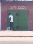 Dépôt De Boissons (Brazzaville, Commune de Poto-Poto, Rue de Maya-Maya), alkolsüz içecekler  Brazzaville'den