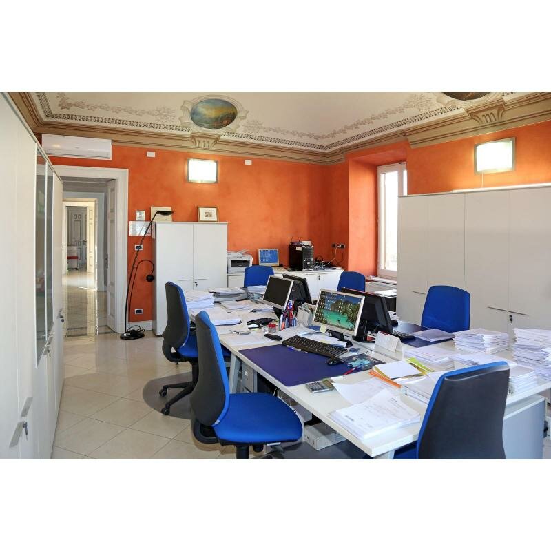 Muhasebeciler Ragioniere Roberto Michelatti, Piyemonte, foto