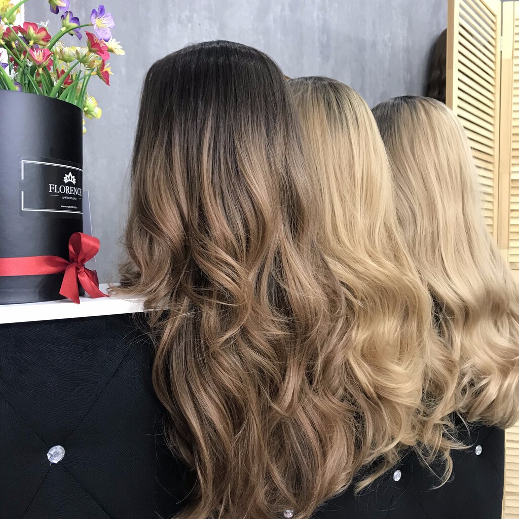 Peruk, kaynak, çıtçıtlı kaynak saç üreticileri Wig Shop Arbat Pastige, Moskova, foto