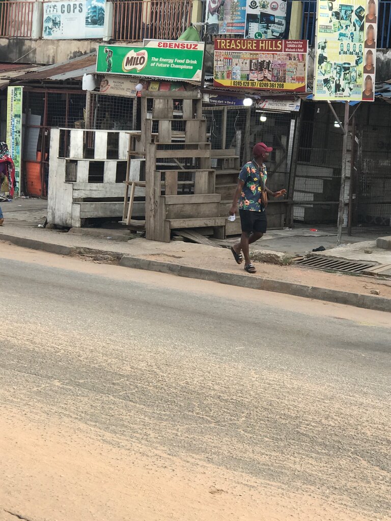 Finansal danışmanlık Treasury Hill Ventures, Akra, foto