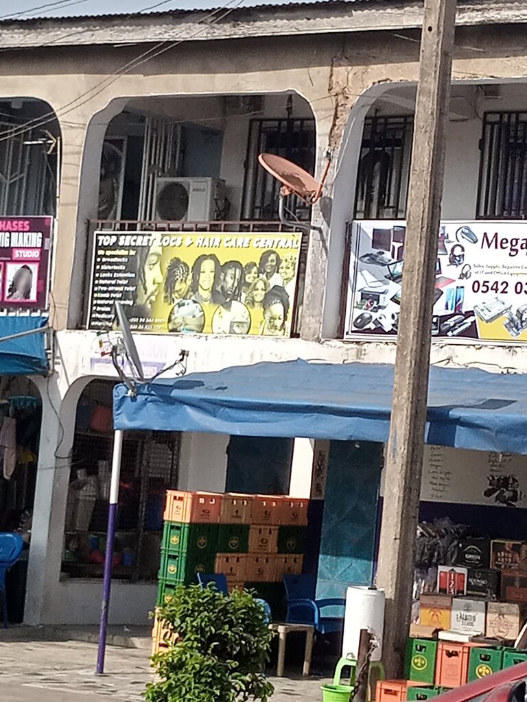 Kuaförler Top Secrets Locs & Hair Care central, Dünya, foto