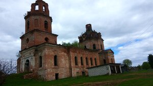 Церковь Успения Пресвятой Богородицы (Kirov Region, Falyonskiy munitsipalny okrug, selo Svyatitsa), ortodoks kiliseleri  Kirovskaya oblastından