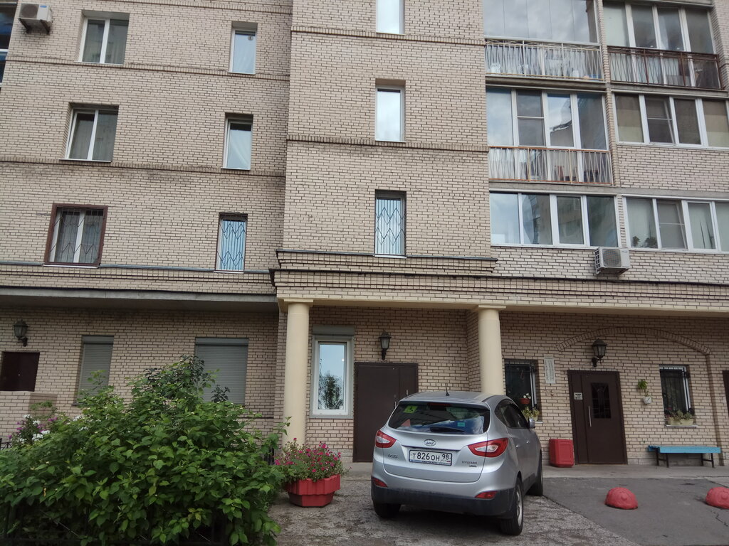 Bina, site yönetimi TSZh Peterburgskaya klassika, Saint‑Petersburg, foto