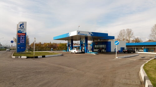 Benzin istasyonu Gazpromneft, Myski, foto