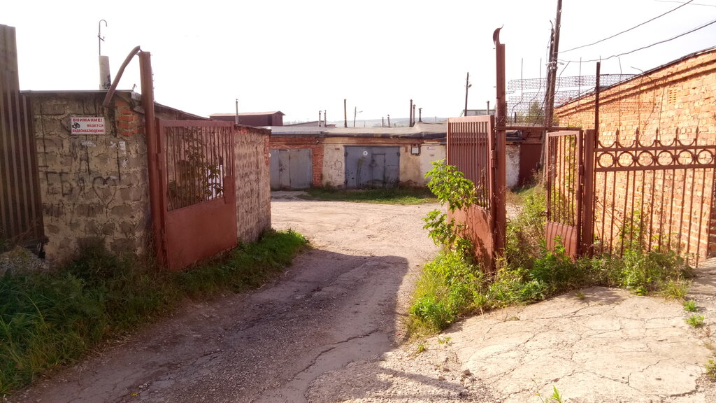 Garajlar АК № 6, Tula, foto