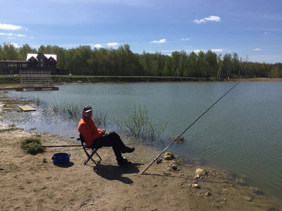 Balık çiftçiliği ve toptancıları Fishing, Moskova ve Moskovskaya oblastı, foto