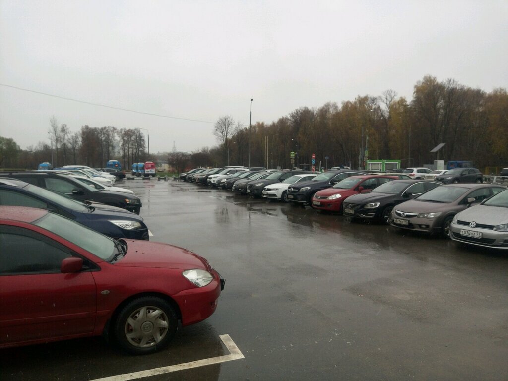 Otoparklar Парковочная зона ТПУ Ботанический сад, Moskova, foto