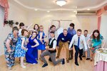 Ведущий Сергей Федосеев (улица Генерала Хрюкина No:4А), kutlama sunucuları  Sevastopol'dan