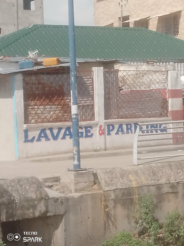 Kafe Lavage Parking, Brazzaville, foto