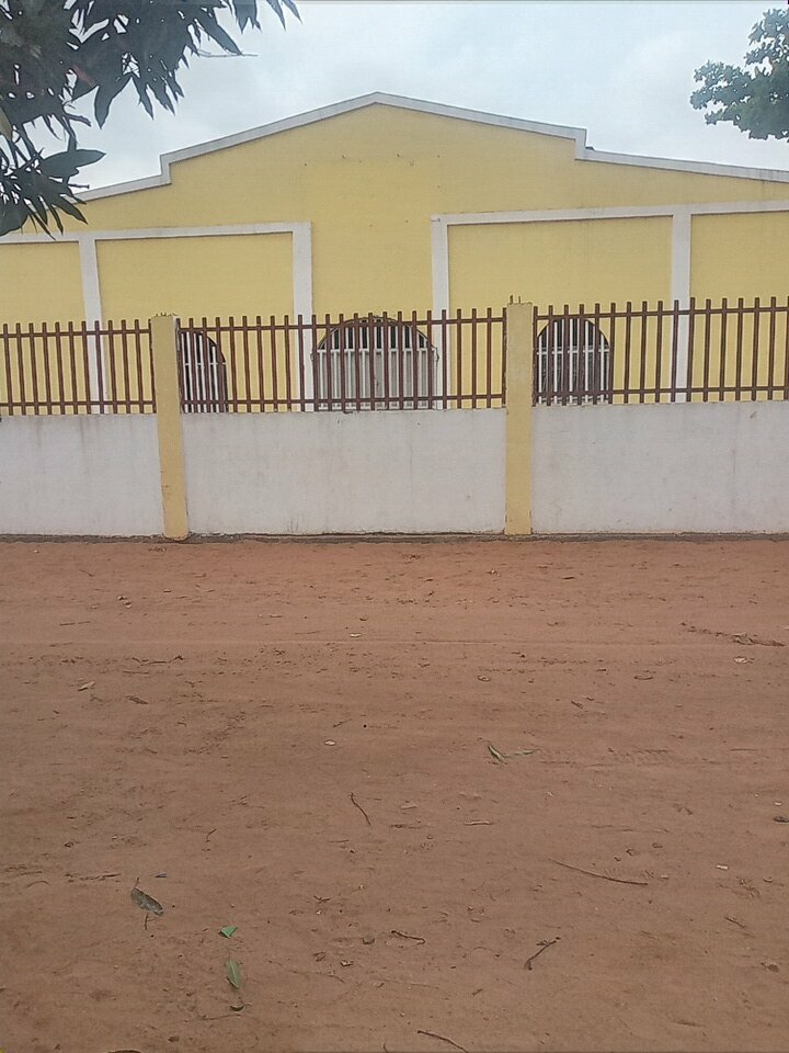 Protestan kilisesi Igreja Evangélica Pentecostal em Angola, Loanda, foto