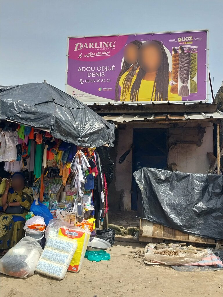 Peruk, kaynak, çıtçıtlı kaynak saç üreticileri Darling Collection Adou Odjué Denis, Abican, foto