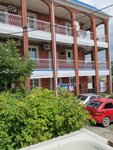 Gostevoy dom Na Primorsky (Primorskaya Street No:13А), otel  Tuapse'den