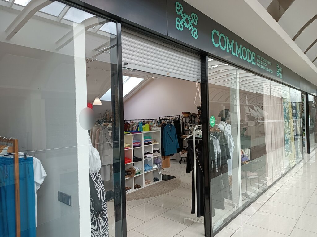 Tuhafiyeler Com. Mode, Perm, foto