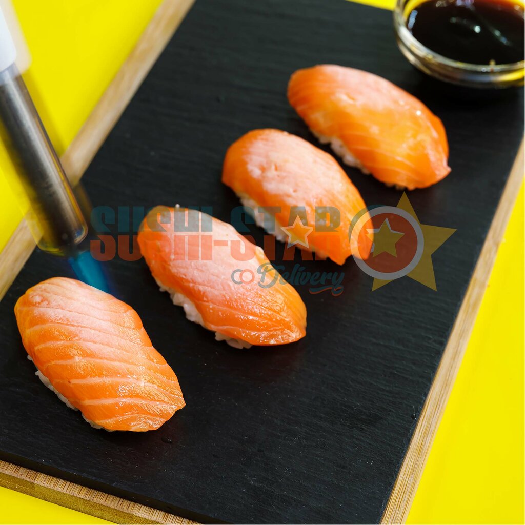 Suşi restoranı Sushi-Star, Dzerjinsk, foto