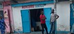 Mercerie Sanogo (Brazzaville, Commune de Moungali, Avenue des 16 ème), büro mobilyaları  Brazzaville'den