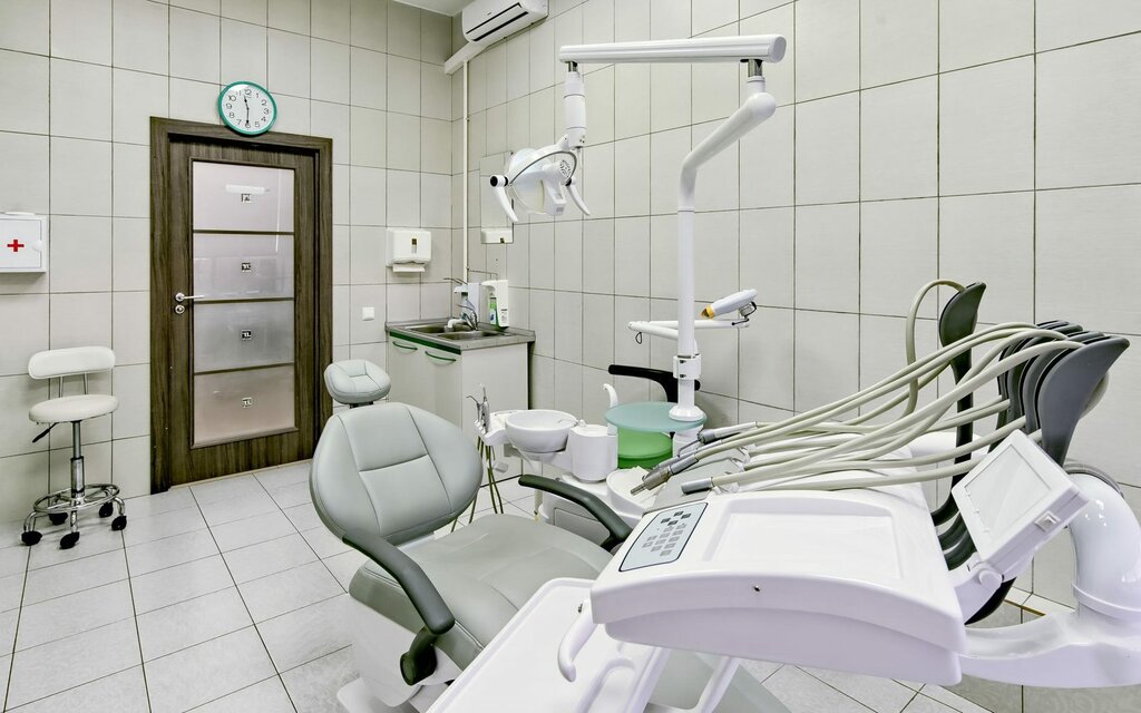 Özel ağız ve diş sağlığı klinikleri ve muayenehaneleri Lider Dent, Puşkin, foto