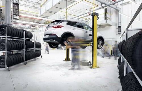 Kamyon ve ağır vasıta satış ve servis firmaları Automobiles Belle-Croix Sa, Fribourg, foto